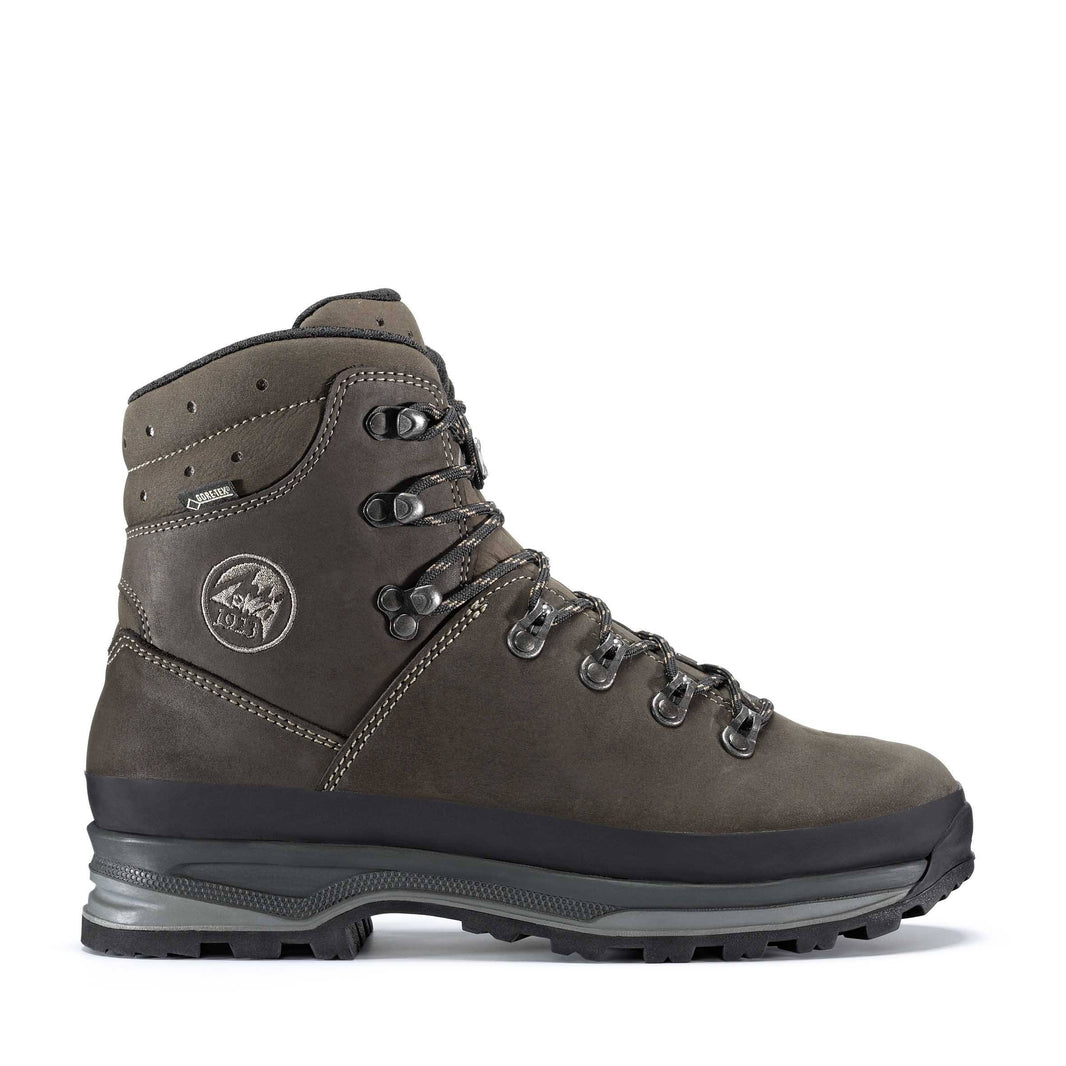 LOWA Boots for Men | Find a Store – LOWA Boots NZ