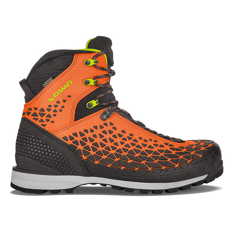 LOWA Boots for Men | Find a Store – LOWA Boots NZ